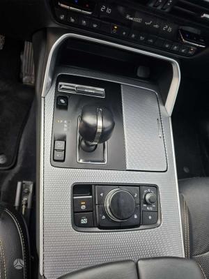 Balts Mazda CX-60 2023 Kauņa, ar dzinēja tilpumu 2.50 L un nobraukumu 51 tūkst. km par 39000 €, foto 12 vietnē AUTOMOTO.COM.LV