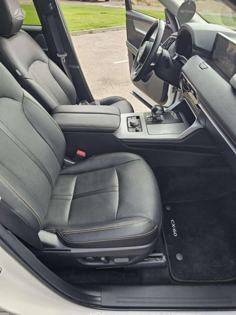 Balts Mazda CX-60 2023 Kauņa, ar dzinēja tilpumu 2.50 L un nobraukumu 51 tūkst. km par 39000 €, foto 16 vietnē AUTOMOTO.COM.LV