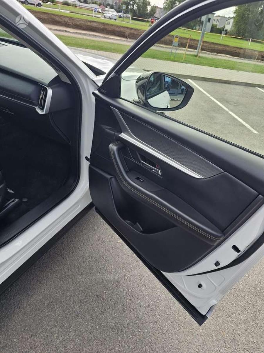 Balts Mazda CX-60 2023 Kauņa, ar dzinēja tilpumu 2.50 L un nobraukumu 51 tūkst. km par 39000 €, foto 17 vietnē AUTOMOTO.COM.LV