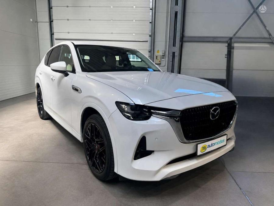 White Mazda CX-60 2025 in Klaipeda, with an engine capacity of 2.49 L and mileage of 12 thousand km for 47000 €, photo 4 on AUTOMOTO.COM.LV