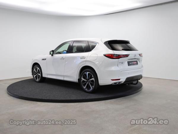 Balts Mazda CX-60 2022 Tallina, ar dzinēja tilpumu 2.49 L un nobraukumu 32 tūkst. km par 38900 €, foto 2 vietnē AUTOMOTO.COM.LV