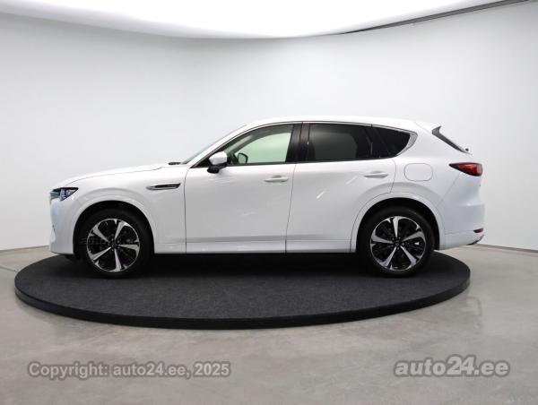 Balts Mazda CX-60 2022 Tallina, ar dzinēja tilpumu 2.49 L un nobraukumu 32 tūkst. km par 38900 €, foto 5 vietnē AUTOMOTO.COM.LV