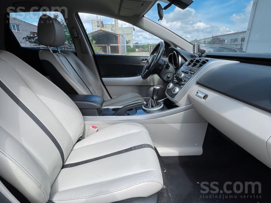 Melns Mazda CX-7 2007 Tukums, ar dzinēja tilpumu 2.30 L un nobraukumu 0 tūkst. km par 1490 €, foto 7 vietnē AUTOMOTO.COM.LV
