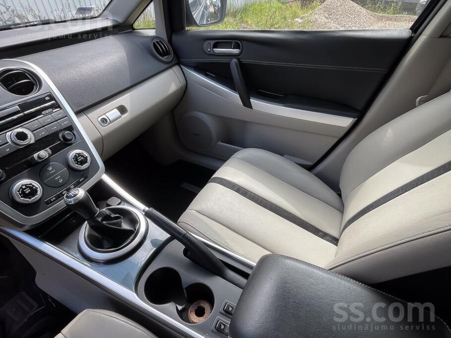 Melns Mazda CX-7 2007 Tukums, ar dzinēja tilpumu 2.30 L un nobraukumu 0 tūkst. km par 1490 €, foto 10 vietnē AUTOMOTO.COM.LV
