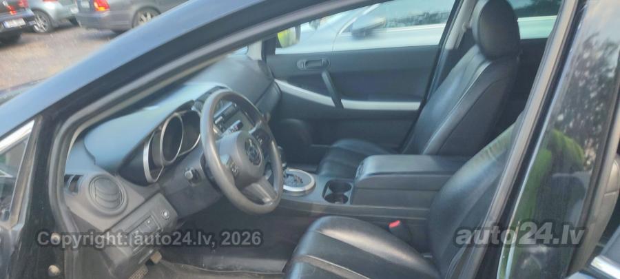 Melns Mazda CX-7 2007 Jegeva, ar dzinēja tilpumu 2.30 L un nobraukumu 230 tūkst. km par 1200 €, foto 3 vietnē AUTOMOTO.COM.LV