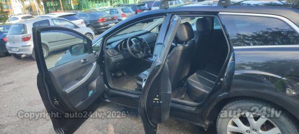 Melns Mazda CX-7 2007 Jegeva, ar dzinēja tilpumu 2.30 L un nobraukumu 230 tūkst. km par 1200 €, foto 3 vietnē AUTOMOTO.COM.LV