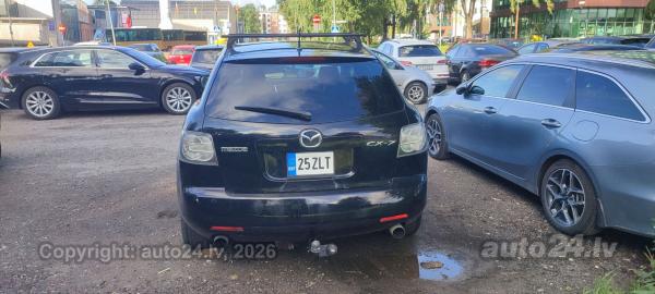 Melns Mazda CX-7 2007 Jegeva, ar dzinēja tilpumu 2.30 L un nobraukumu 230 tūkst. km par 1200 €, foto 5 vietnē AUTOMOTO.COM.LV