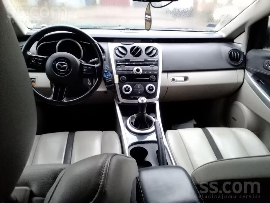 Melns Mazda CX-7 2008 Jelgava, ar dzinēja tilpumu 2.30 L un nobraukumu 0 tūkst. km par 1500 €, foto 5 vietnē AUTOMOTO.COM.LV