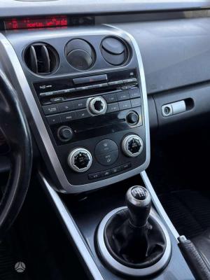 Melns Mazda CX-7 2008 Viļņa, ar dzinēja tilpumu 2.26 L un nobraukumu 395 tūkst. km par 1600 €, foto 13 vietnē AUTOMOTO.COM.LV