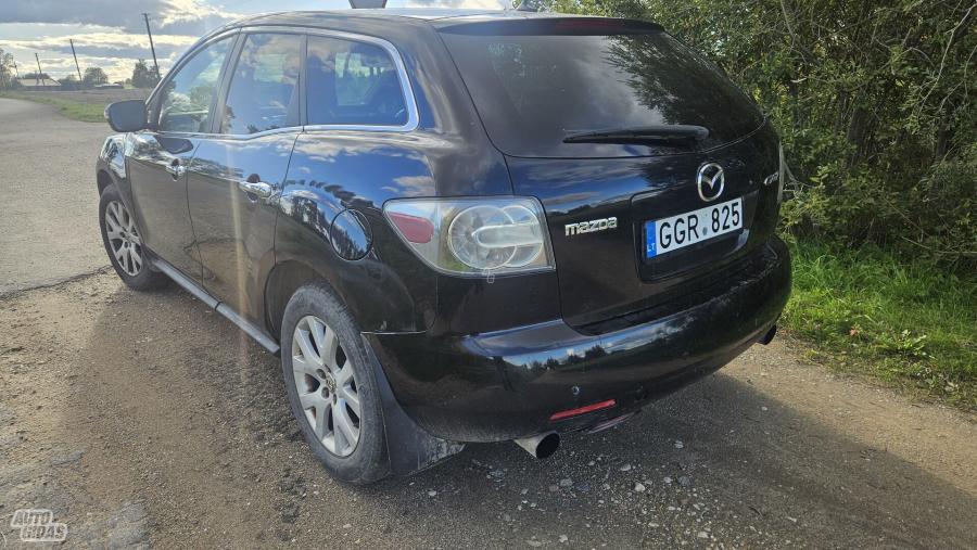 Melns Mazda CX-7 2008 Šauļi, ar dzinēja tilpumu 2.30 L un nobraukumu 177 tūkst. km par 1400 €, foto 4 vietnē AUTOMOTO.COM.LV