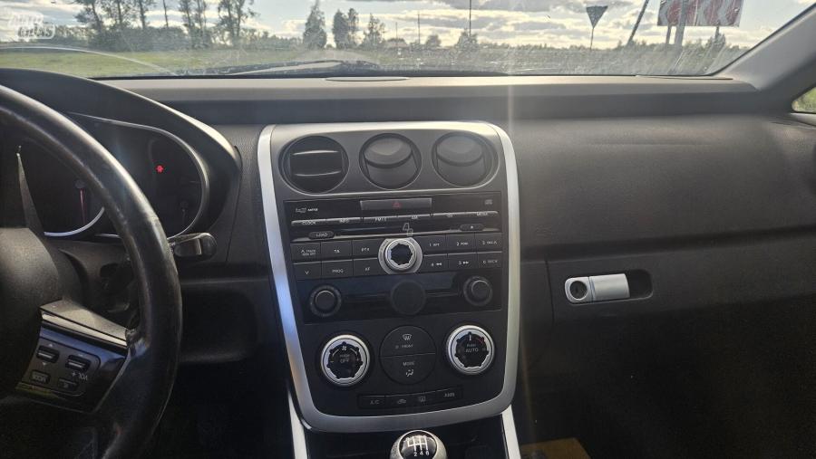 Melns Mazda CX-7 2008 Šauļi, ar dzinēja tilpumu 2.30 L un nobraukumu 177 tūkst. km par 1400 €, foto 12 vietnē AUTOMOTO.COM.LV