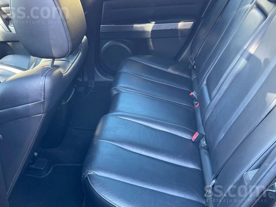 Black Mazda CX-7 2010 in Riga, with an engine capacity of 2.20 L and mileage of 287 thousand km for 4500 €, photo 10 on AUTOMOTO.COM.LV