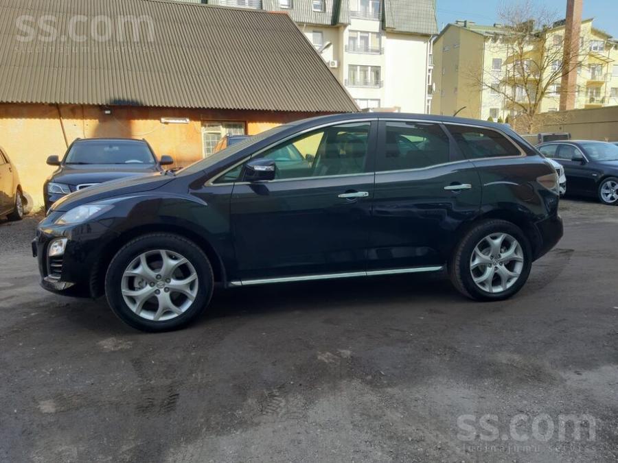 Black Mazda CX-7 2010 in Daugavpils, with an engine capacity of 2.20 L and mileage of 0 thousand km for 6850 €, photo 12 on AUTOMOTO.COM.LV