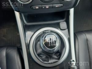 Black Mazda CX-7 2010 in Daugavpils, with an engine capacity of 2.20 L and mileage of 0 thousand km for 6850 €, photo 21 on AUTOMOTO.COM.LV