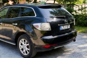 Black Mazda CX-7 2010 in Kaunas, with an engine capacity of 2.18 L and mileage of 380 thousand km for 2500 €, photo 8 on AUTOMOTO.COM.LV
