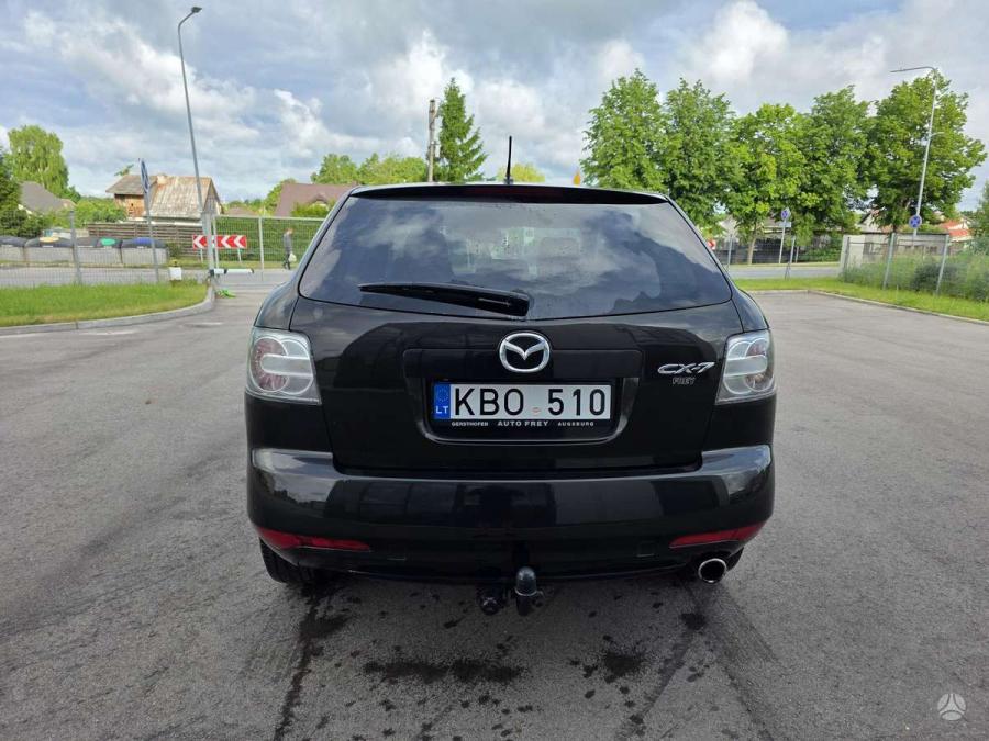 Черный Мазда СХ-7 2010 в Кретинга, объемом двигателя 2.18 л и пробегом 275 тыс. км за 2995 €, фото 8 на AUTOMOTO.COM.LV