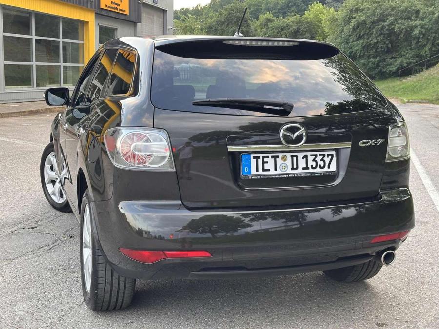 Melns Mazda CX-7 2010 Jonava, ar dzinēja tilpumu 2.18 L un nobraukumu 281 tūkst. km par 4250 €, foto 8 vietnē AUTOMOTO.COM.LV