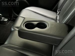 Melns Mazda CX-7 2010 Cēsis, ar dzinēja tilpumu 2.20 L un nobraukumu 293 tūkst. km par 4500 €, foto 13 vietnē AUTOMOTO.COM.LV