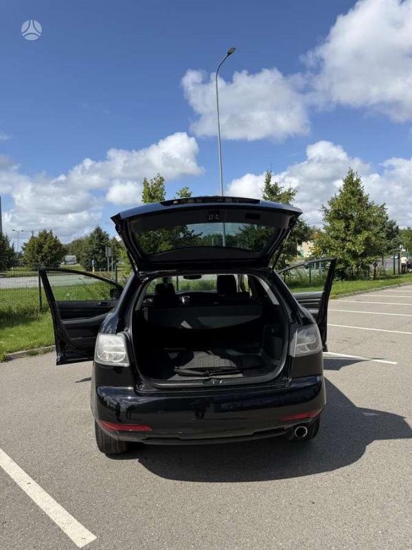Black Mazda CX-7 2010 in Klaipeda, with an engine capacity of 2.18 L and mileage of 373 thousand km for 2700 €, photo 5 on AUTOMOTO.COM.LV