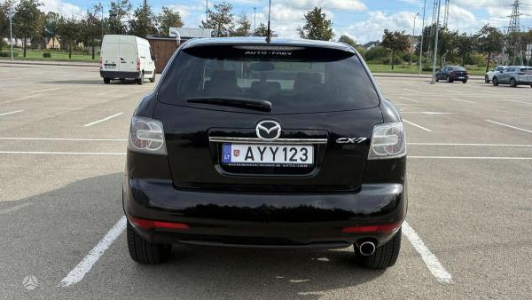 Melns Mazda CX-7 2010 Šauļi, ar dzinēja tilpumu 2.18 L un nobraukumu 214 tūkst. km par 3000 €, foto 7 vietnē AUTOMOTO.COM.LV