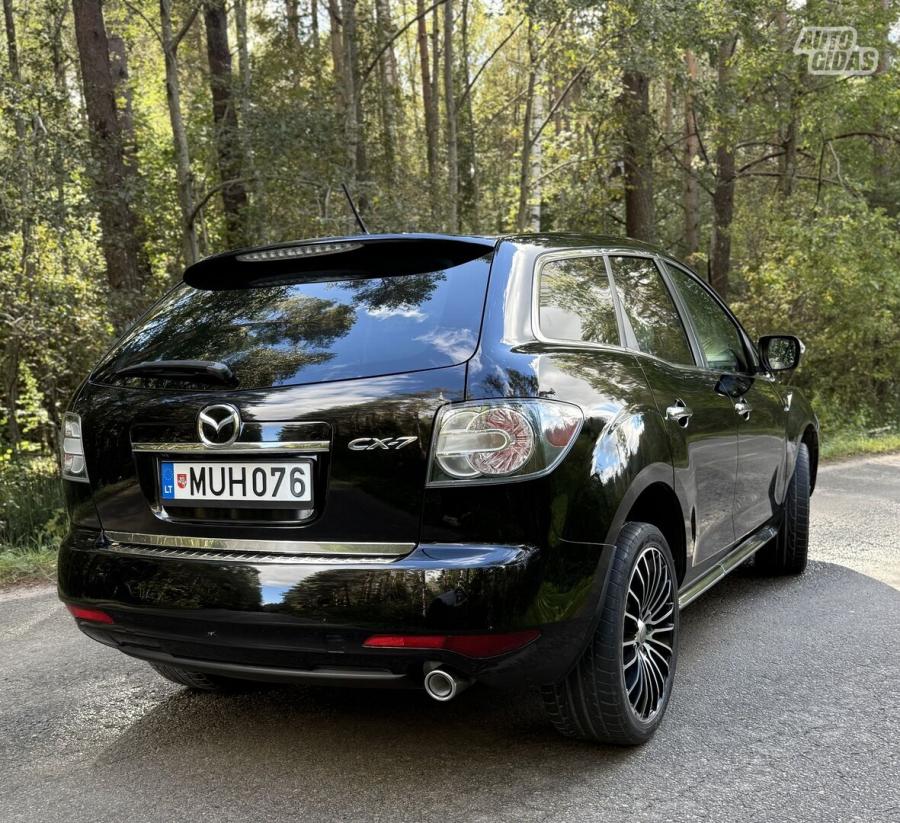Melns Mazda CX-7 2010 Mažeikiai, ar dzinēja tilpumu 2.20 L un nobraukumu 163 tūkst. km par 5500 €, foto 8 vietnē AUTOMOTO.COM.LV