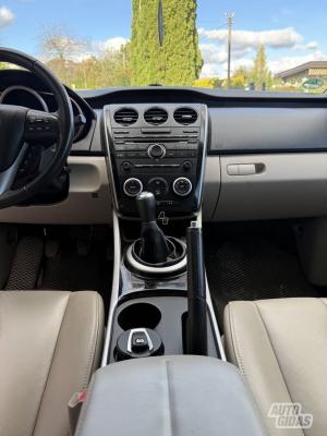Melns Mazda CX-7 2010 Mažeikiai, ar dzinēja tilpumu 2.20 L un nobraukumu 163 tūkst. km par 5500 €, foto 20 vietnē AUTOMOTO.COM.LV