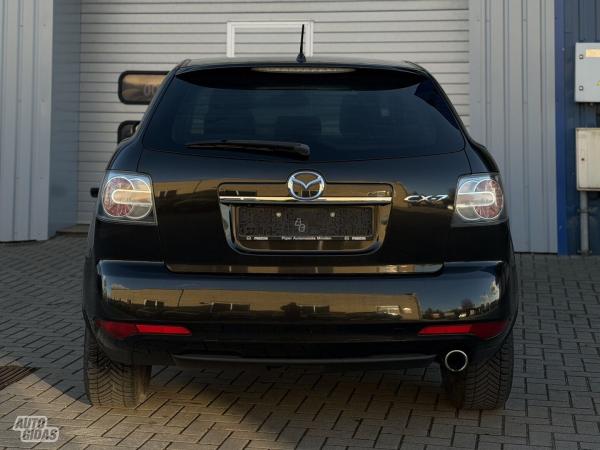 Mazda CX-7 2010 Kretinga vietnē Melns Mazda CX-7 2010 Kretinga, ar dzinēja tilpumu 2.20 L un nobraukumu 266 tūkst. km par 4900 €, foto 8 vietnē AUTOMOTO.COM.LV