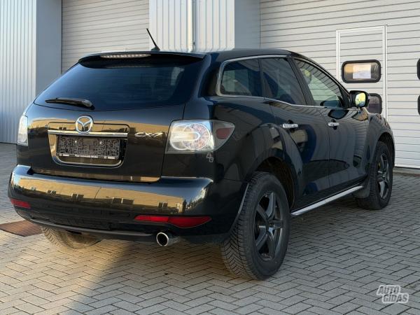 Mazda CX-7 2010 Kretinga vietnē Melns Mazda CX-7 2010 Kretinga, ar dzinēja tilpumu 2.20 L un nobraukumu 266 tūkst. km par 4900 €, foto 9 vietnē AUTOMOTO.COM.LV
