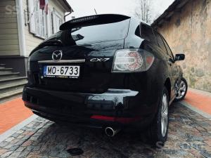 Black Mazda CX-7 2011 in Cesis, with an engine capacity of 2.20 L and mileage of 0 thousand km for 5600 €, photo 6 on AUTOMOTO.COM.LV