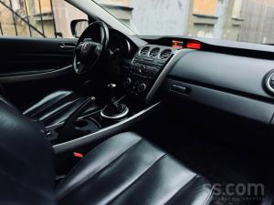 Black Mazda CX-7 2011 in Cesis, with an engine capacity of 2.20 L and mileage of 0 thousand km for 5600 €, photo 16 on AUTOMOTO.COM.LV