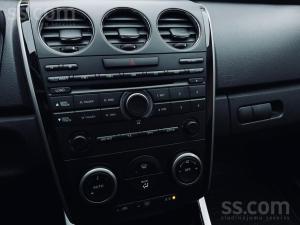 Black Mazda CX-7 2011 in Cesis, with an engine capacity of 2.20 L and mileage of 0 thousand km for 5600 €, photo 20 on AUTOMOTO.COM.LV