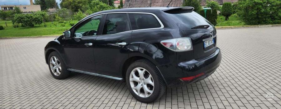 Black Mazda CX-7 2011 in Birzai, with an engine capacity of 2.20 L and mileage of 260 thousand km for 4799 €, photo 5 on AUTOMOTO.COM.LV