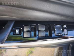 Melns Mazda CX-7 2011 Valmiera, ar dzinēja tilpumu 2.20 L un nobraukumu 272 tūkst. km par 5150 €, foto 17 vietnē AUTOMOTO.COM.LV
