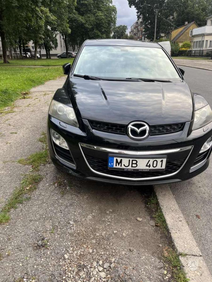 Black Mazda CX-7 2011 in Panevezys, with an engine capacity of 2.18 L and mileage of 200 thousand km for 2500 €, photo 1 on AUTOMOTO.COM.LV