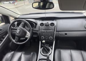 Black Mazda CX-7 2011 in Vilnius, with an engine capacity of 2.20 L and mileage of 282 thousand km for 3900 €, photo 12 on AUTOMOTO.COM.LV
