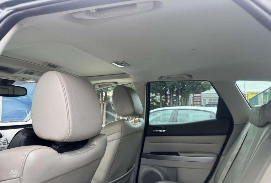 Melns Mazda CX-7 2012 Kauņa, ar dzinēja tilpumu 2.18 L un nobraukumu 220 tūkst. km par 2399 €, foto 12 vietnē AUTOMOTO.COM.LV