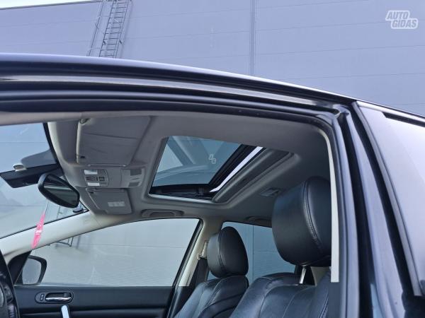 Black Mazda CX-7 2012 in Siauliai, with an engine capacity of 2.20 L and mileage of 216 thousand km for 4000 €, photo 10 on AUTOMOTO.COM.LV