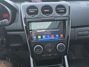 Black Mazda CX-7 2012 in Siauliai, with an engine capacity of 2.20 L and mileage of 216 thousand km for 4000 €, photo 17 on AUTOMOTO.COM.LV