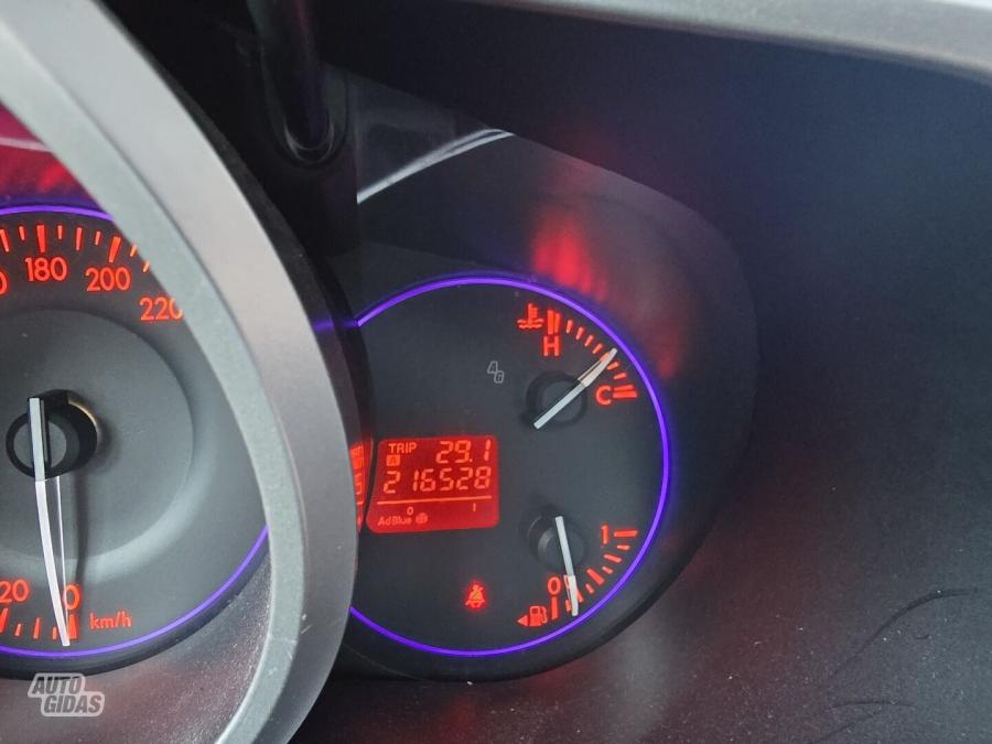 Black Mazda CX-7 2012 in Siauliai, with an engine capacity of 2.20 L and mileage of 216 thousand km for 4000 €, photo 22 on AUTOMOTO.COM.LV