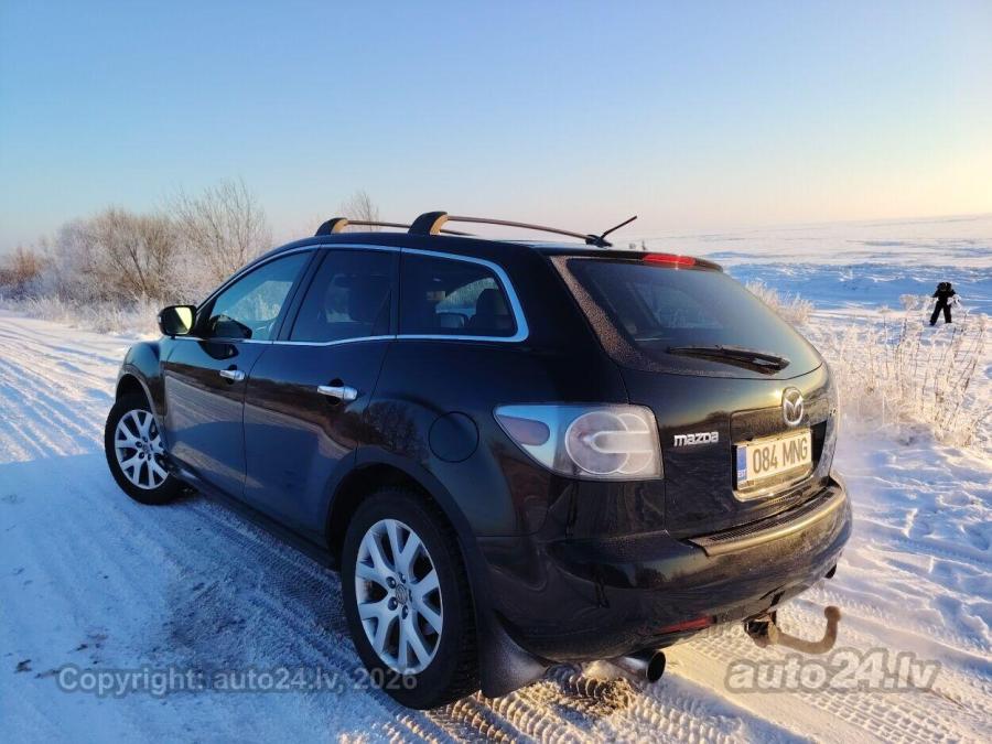 Black Mazda CX-7 2007 in Tallinn, with an engine capacity of 2.30 L and mileage of 138 thousand km for 4200 €, photo 3 on AUTOMOTO.COM.LV