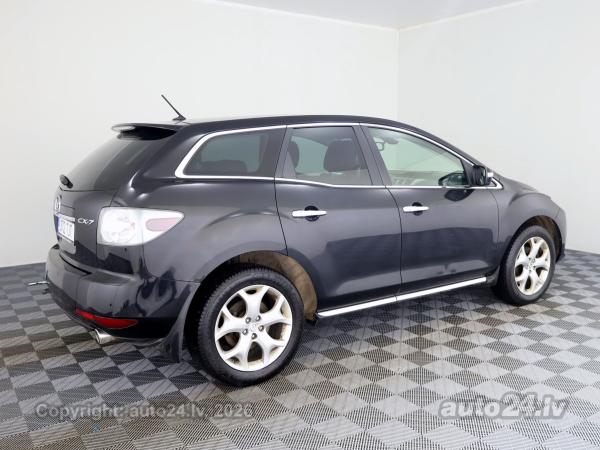 Melns Mazda CX-7 2012 Tallina, ar dzinēja tilpumu 2.20 L un nobraukumu 344 tūkst. km par 1199 €, foto 3 vietnē AUTOMOTO.COM.LV