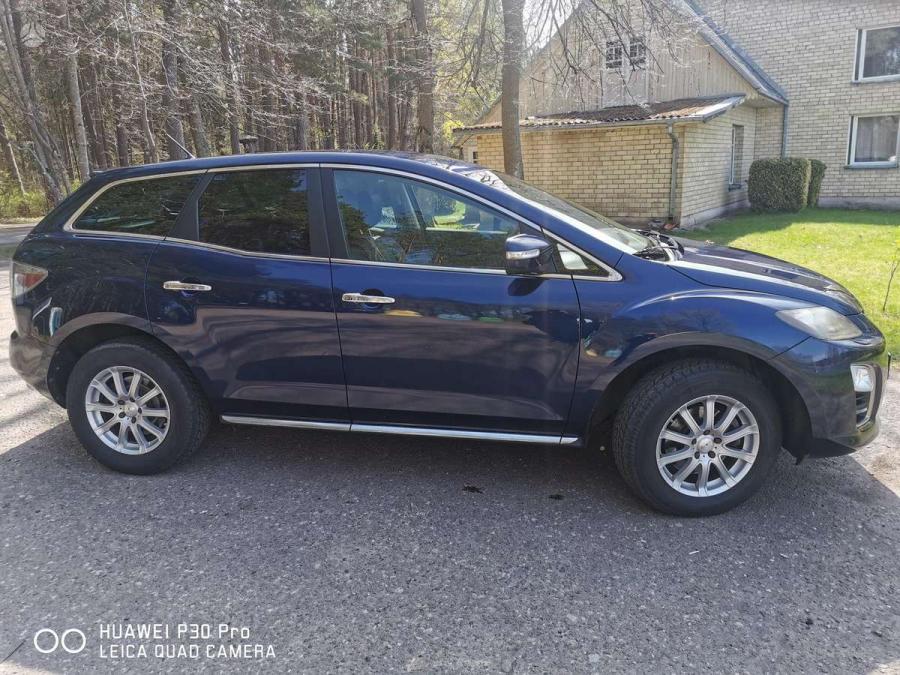 Blue Mazda CX-7 2010 in Prienai, with an engine capacity of 2.18 L and mileage of 202 thousand km for 3850 €, photo 6 on AUTOMOTO.COM.LV