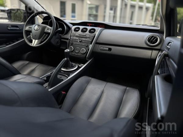 Brown Mazda CX-7 2011 in Jurmala, with an engine capacity of 2.20 L and mileage of 189 thousand km for 4790 €, photo 6 on AUTOMOTO.COM.LV