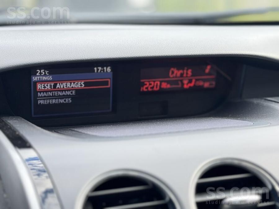Brown Mazda CX-7 2011 in Jurmala, with an engine capacity of 2.20 L and mileage of 189 thousand km for 4790 €, photo 29 on AUTOMOTO.COM.LV