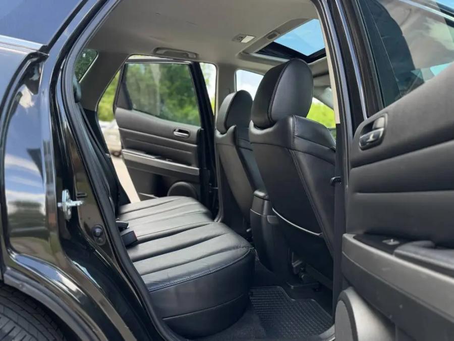 Brown Mazda CX-7 2011 in Jurmala, with an engine capacity of 2.20 L and mileage of 189 thousand km for 2790 €, photo 9 on AUTOMOTO.COM.LV