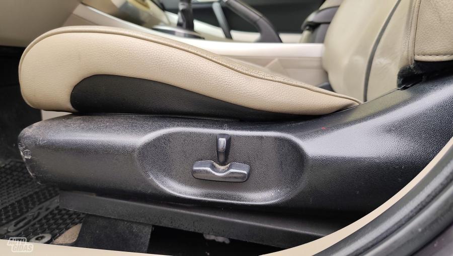 Mazda CX-7 2008 Marijampole, ar dzinēja tilpumu 2.30 L un nobraukumu 213 tūkst. km par 600 €, foto 17 vietnē AUTOMOTO.COM.LV