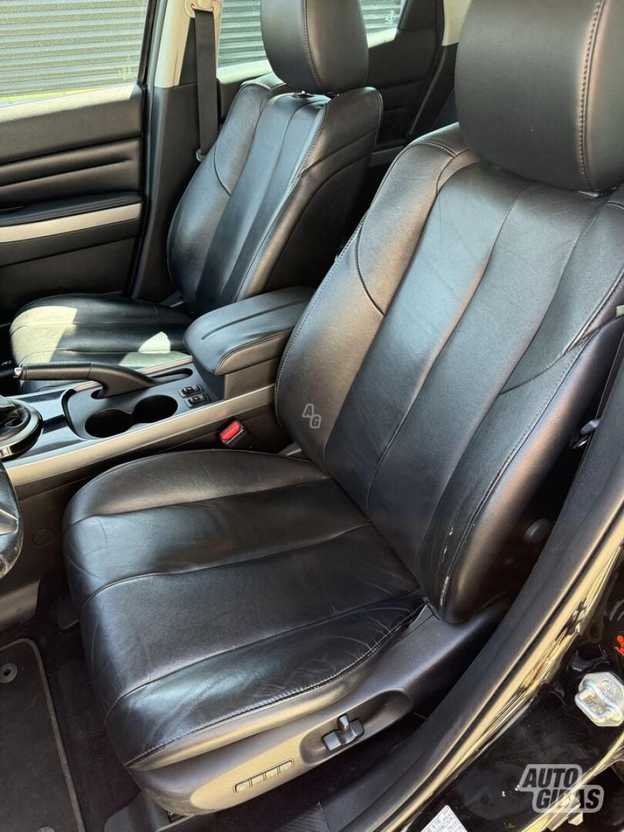 Mazda CX-7 2010 in Mazeikiai, with an engine capacity of 2.20 L and mileage of 212 thousand km for 3700 €, photo 10 on AUTOMOTO.COM.LV
