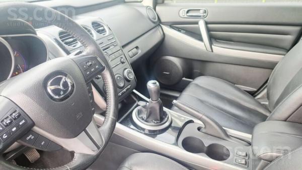 Mazda CX-7 2011 Rīga, ar dzinēja tilpumu 2.20 L un nobraukumu 239 tūkst. km par 4900 €, foto 6 vietnē AUTOMOTO.COM.LV