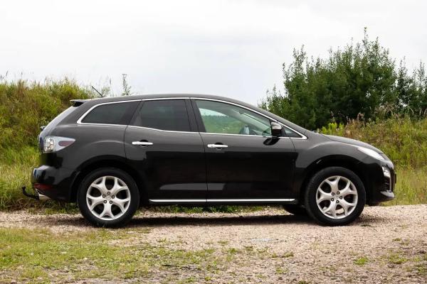 Zaļš Mazda CX-7 2010 Rīga, ar dzinēja tilpumu 2.20 L un nobraukumu 280 tūkst. km par 3995 €, foto 6 vietnē AUTOMOTO.COM.LV