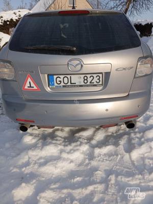 Grey Mazda CX-7 2008 in Mazeikiai, with an engine capacity of 2.30 L and mileage of 298 thousand km for 2500 €, photo 5 on AUTOMOTO.COM.LV